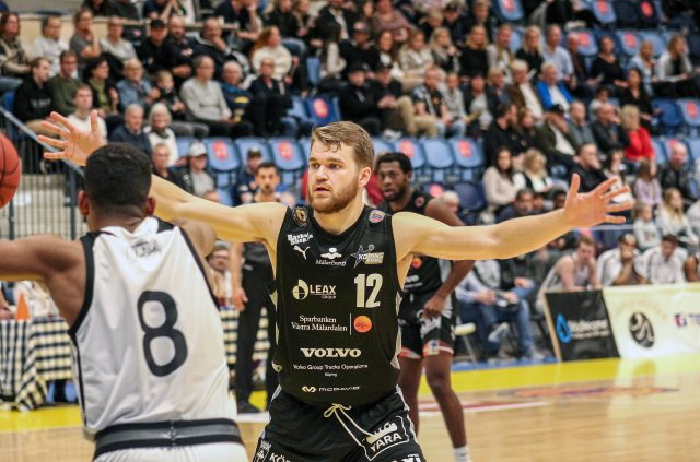 Jordan Giles blir borta hela november – men slipper operation | Magazin24