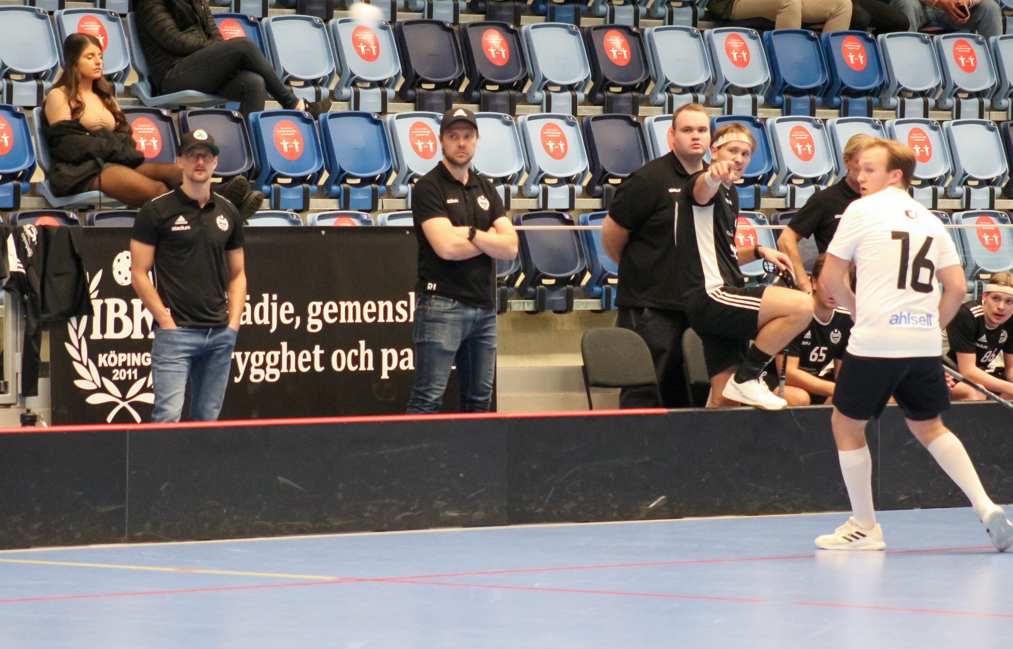 Före detta landslagsspelaren förstärker IBK Köping inför kvalet | Magazin24